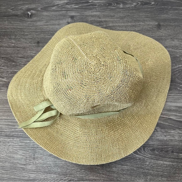 August Hats | Accessories | August Floppy Womens Paper Olefin Straw Hat ...